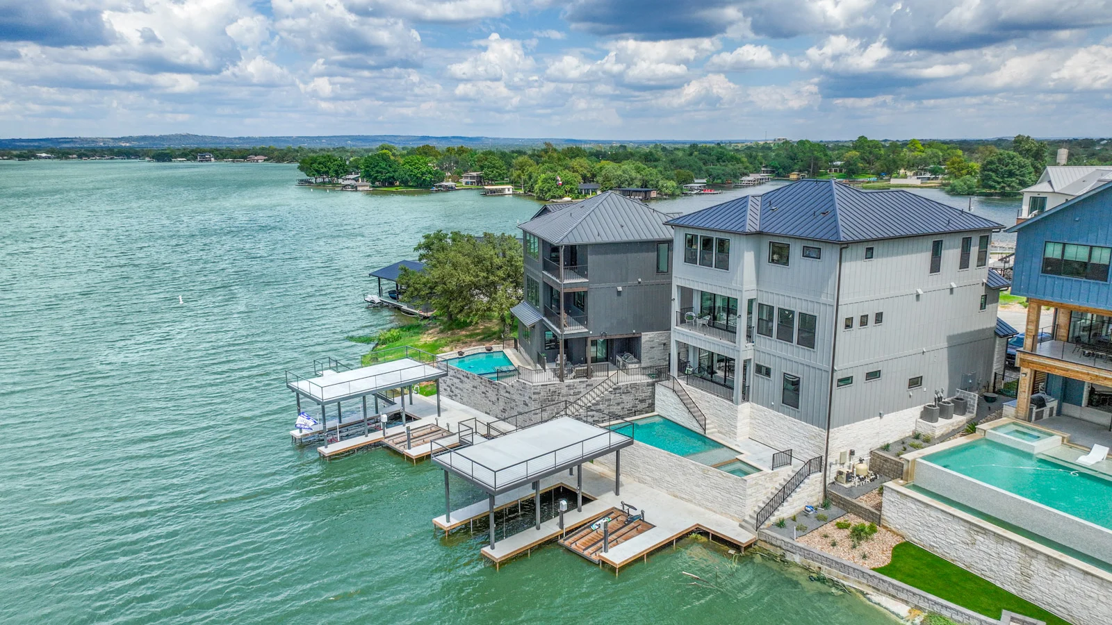 Lake Houses For Sale in Texas | River Homes | The Lakefront Group